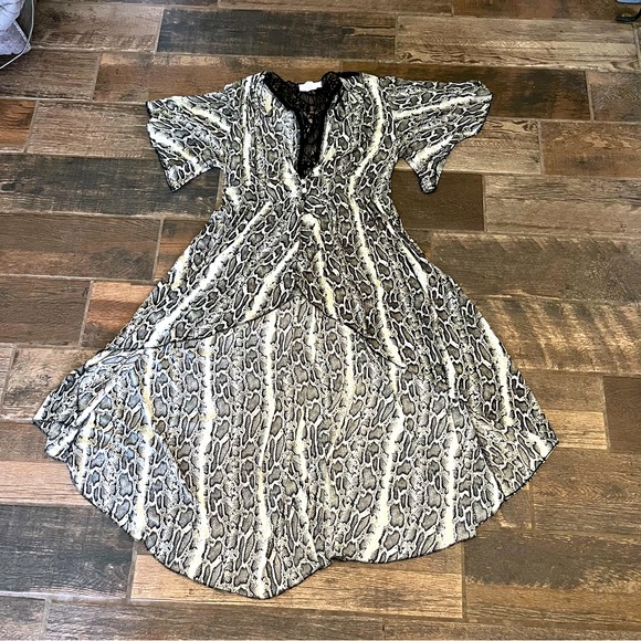 L.I.F.E. | Tops | Life Sheer Fabric W Black Lace Snake Skin Print Long ...